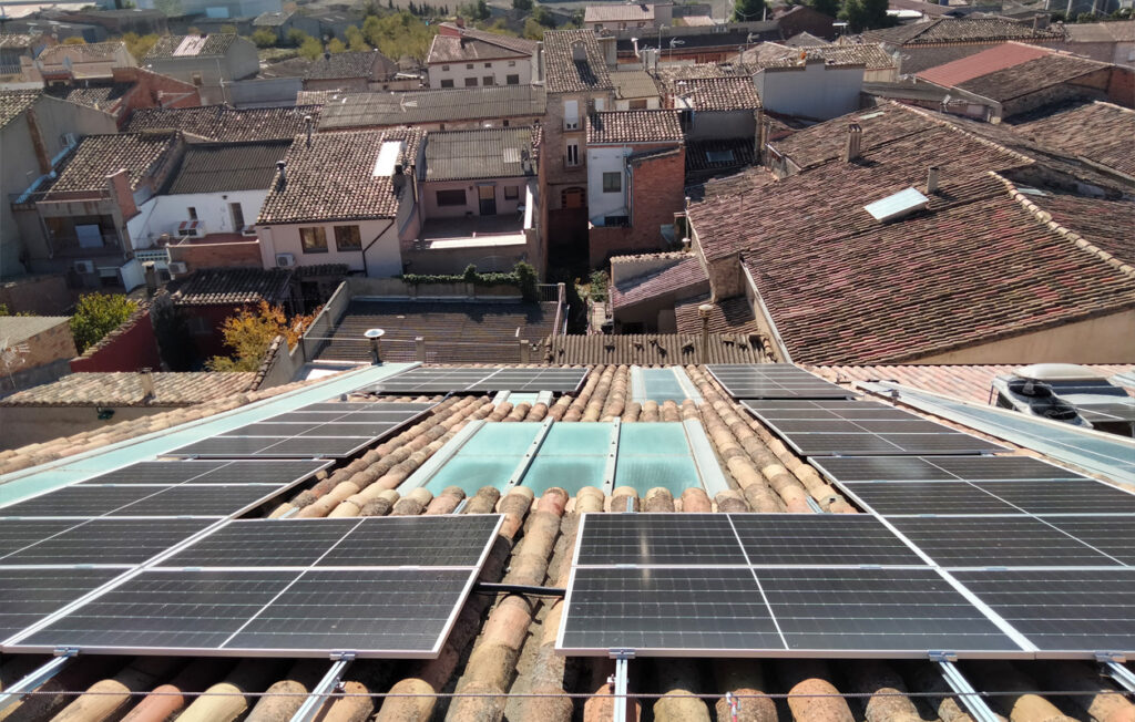 PROYECTOS DE INSTALACIONES FOTOVOLTAICAS EN LA ASSOCIACIÓ ALBA - EPI